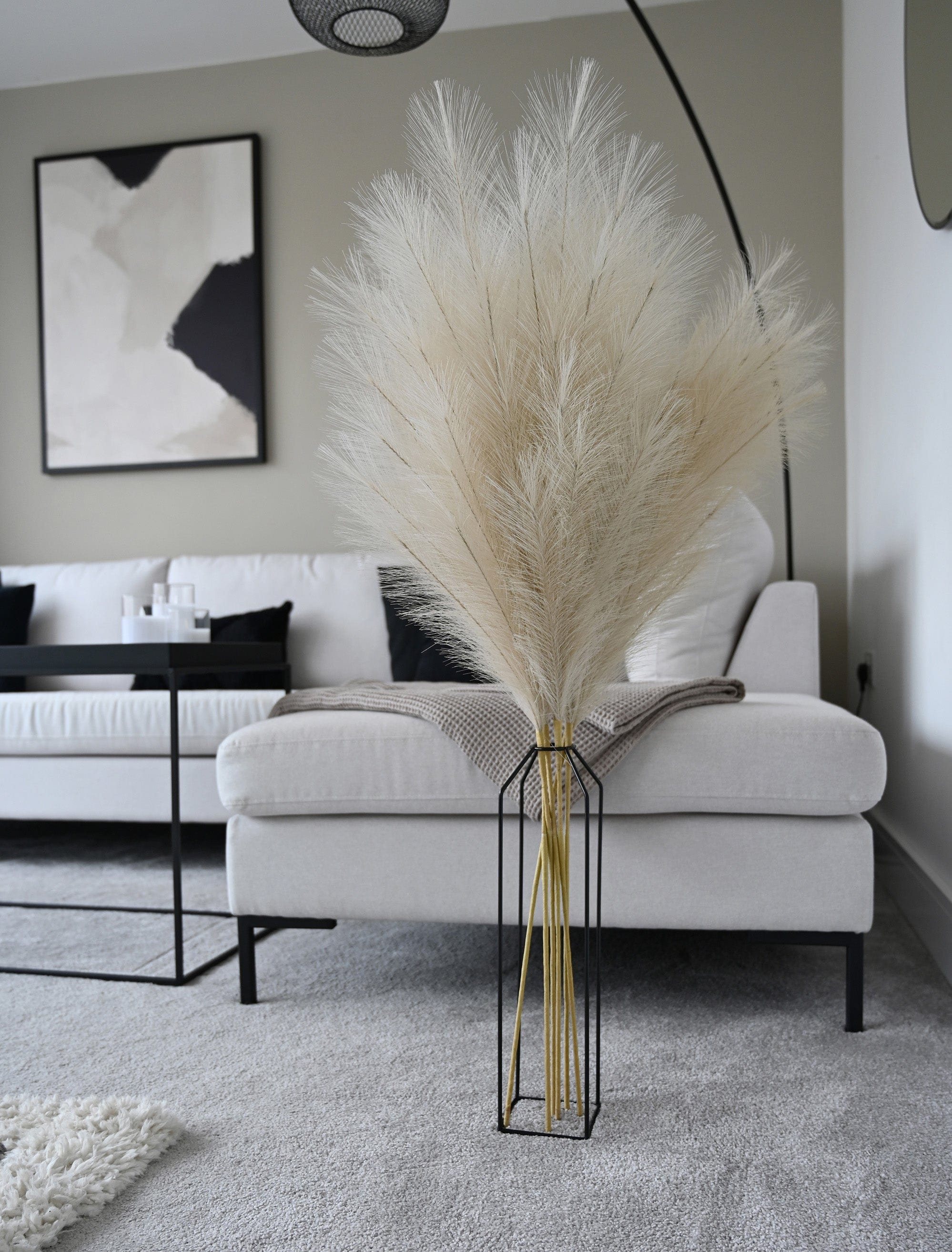 7 Unique Silhouette Vases – contempee