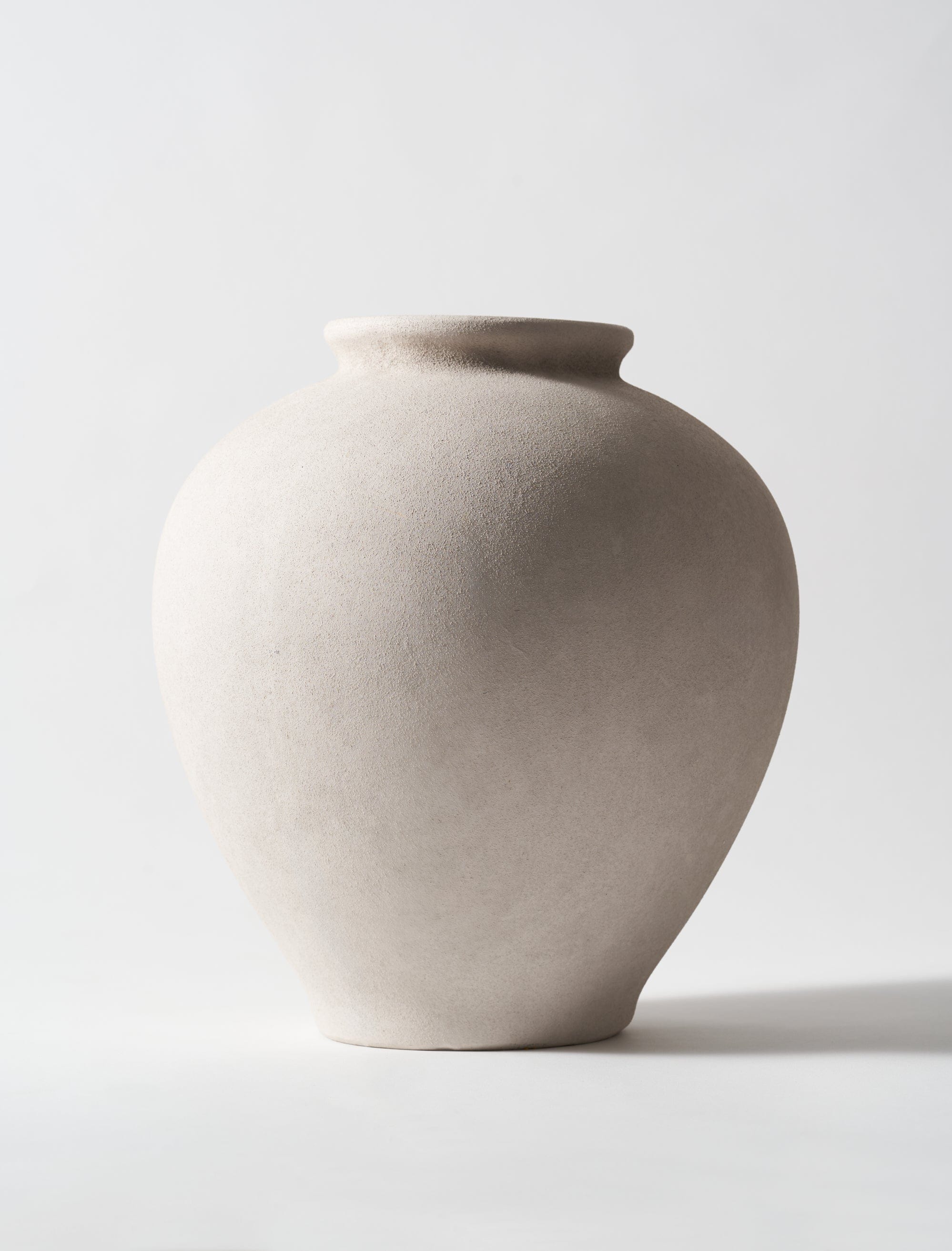 Mila Ceramic Vase - Stone – contempee